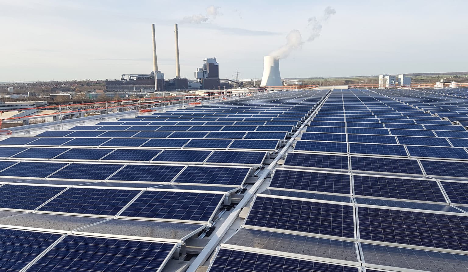 D-Dome Classic for a car park and logistics centre - K2 Systems
